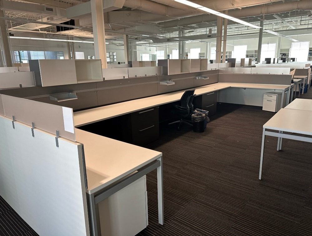 Cubicles & Workstations | Page 3 of 3 | Atlanta Office Liquidators